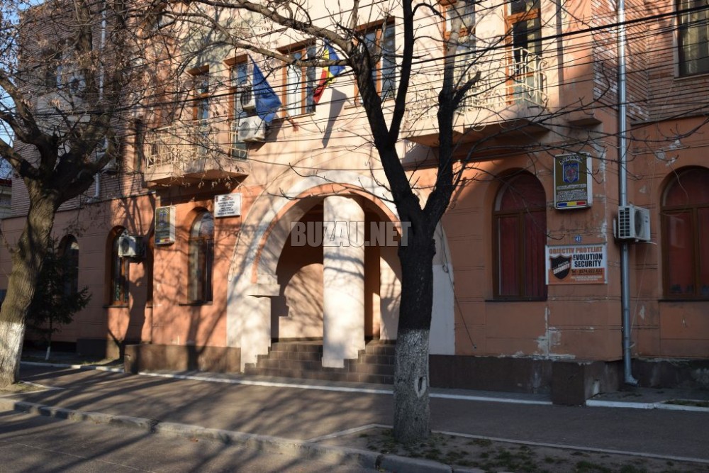 DIRECTIA GENERALA DE ASISTENTA SOCIALA SI PROTECTIA COPILULUI BUZAU ... DIRECTIA GENERALA DE ASISTENTA SOCIALA SI PROTECTIA COPILULUI BUZAU ...